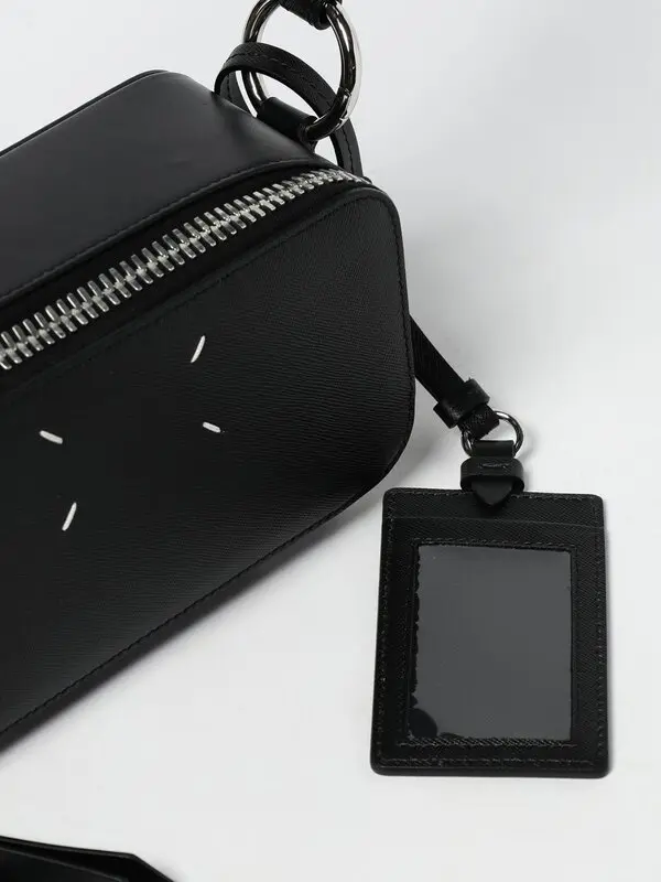 MAISON MARGIELA Shoulder Bag Colour