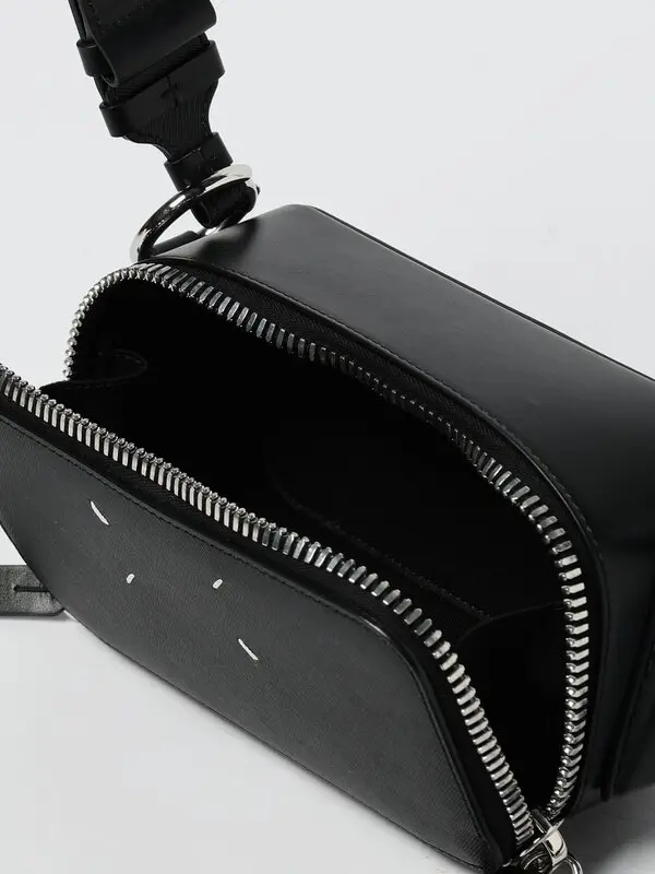 MAISON MARGIELA Shoulder Bag Colour