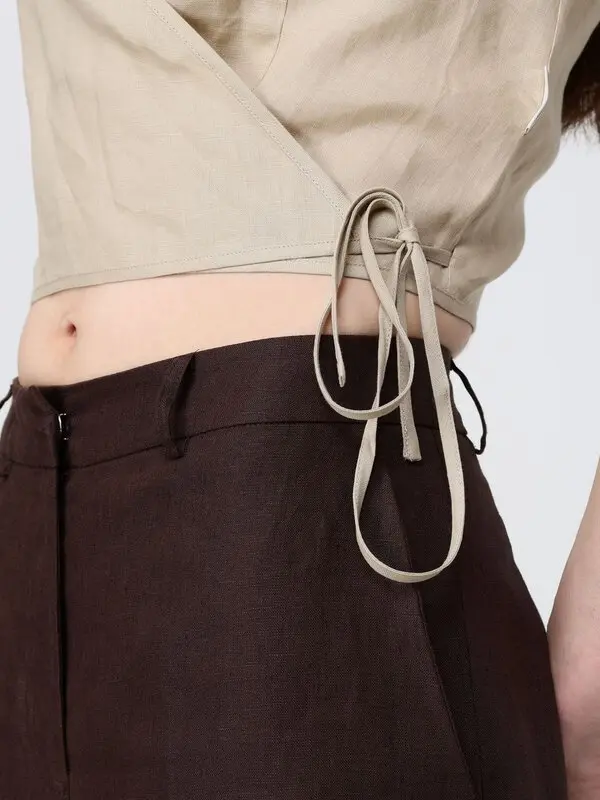 COLMAR Linen Cropped Top
