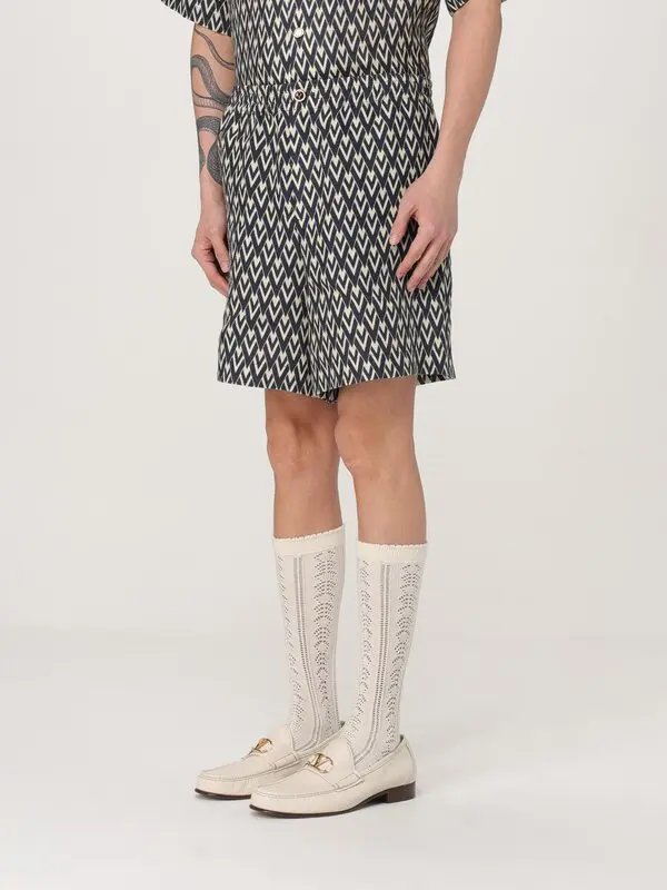 Valentino Garavani Shorts Colour