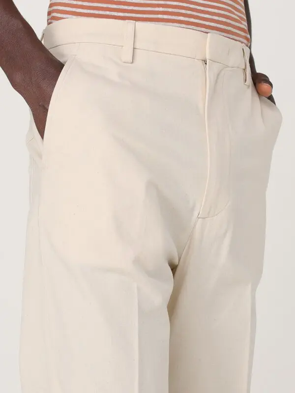 Valentino Garavani Trousers Colour