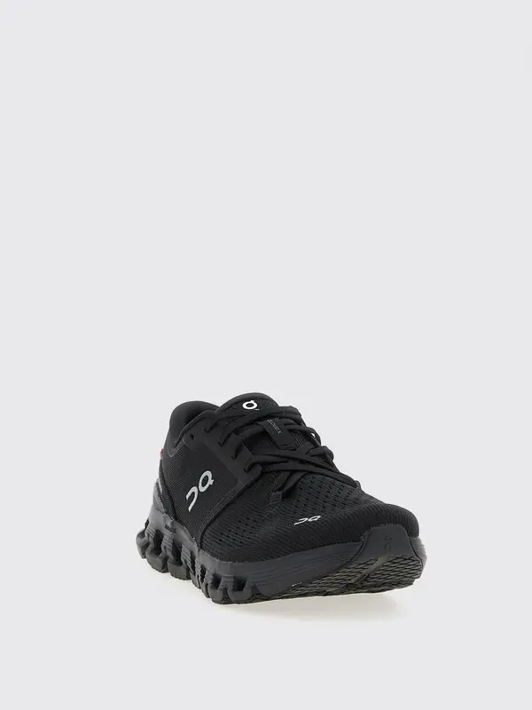 On Trainers Colour