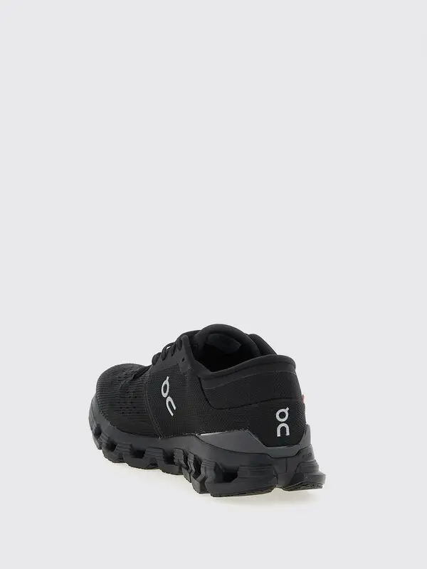 On Trainers Colour