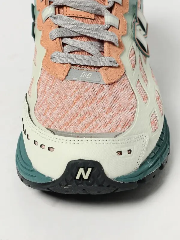 NEW BALANCE Trainers Colour