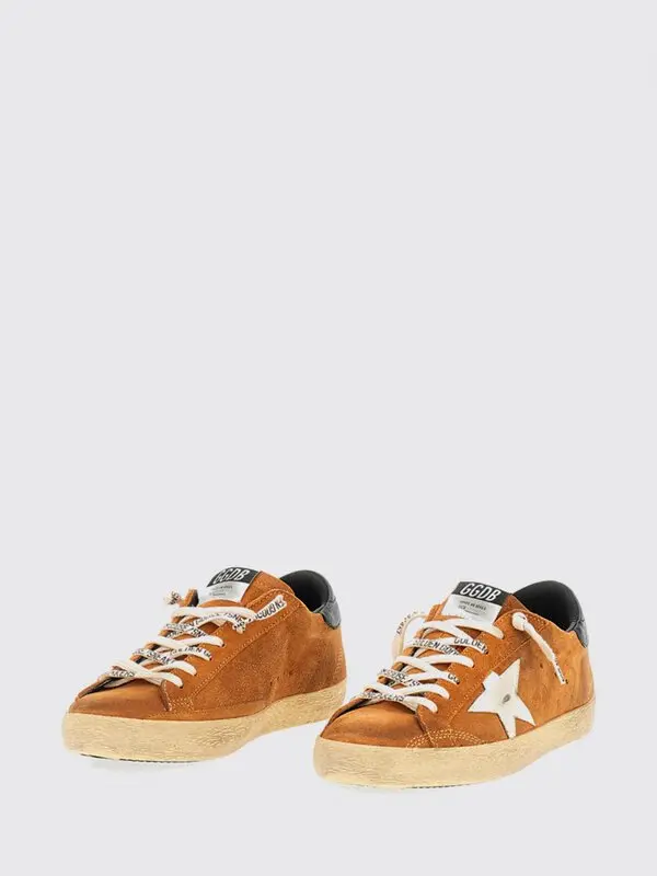 GOLDEN GOOSE Low Top Sneakers