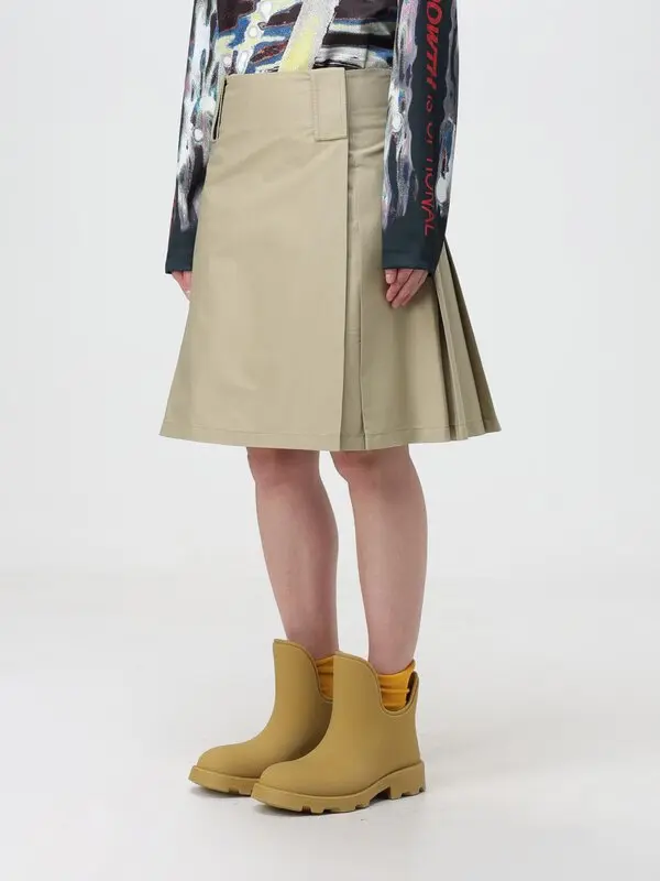 Burberry Skirt Colour