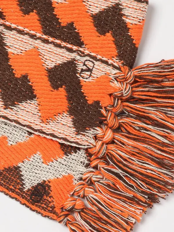 Valentino Garavani Scarf Colour