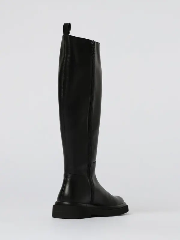 PALOMA BARCELO Boots Colour