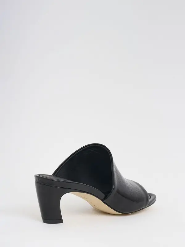 POEVE Leather Mules