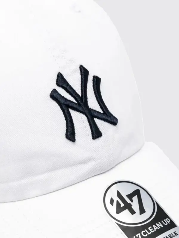 SPORTY & RICH Yankees Serif Cotton Cap