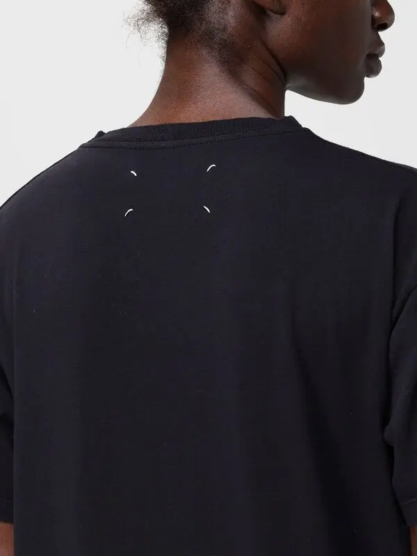 MAISON MARGIELA T-shirt Colour