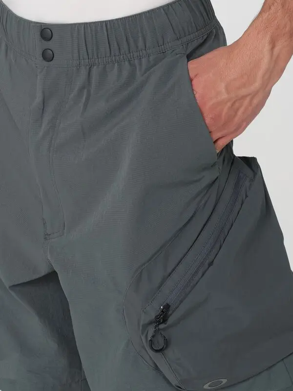 Oakley Cargo Shorts In Technical Fabric With Slash Pockets