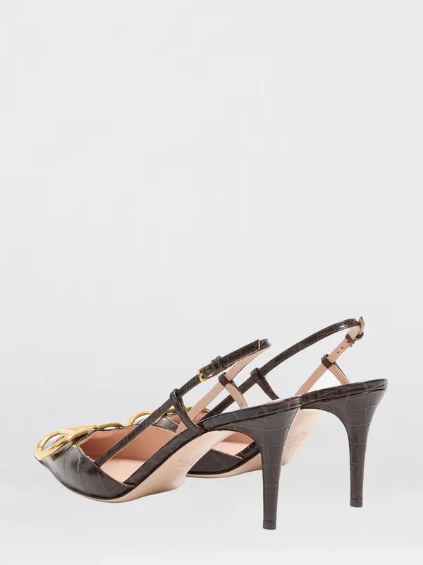 Valentino Garavani Court Shoes Colour