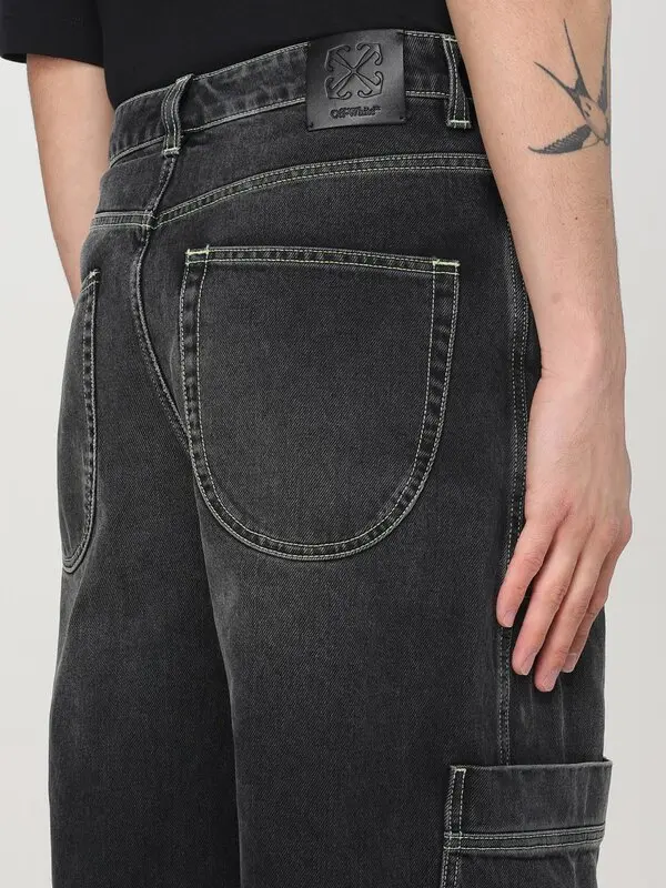 Off-White Jeans Colour