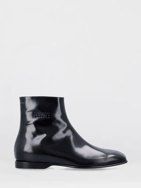 MAISON MARGIELA Boots Colour