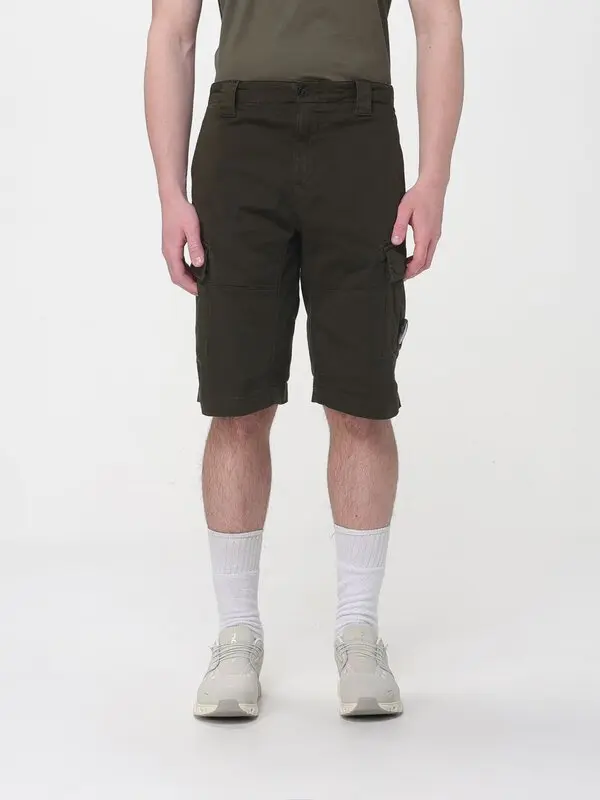 C.P. COMPANY Shorts Colour - Green
