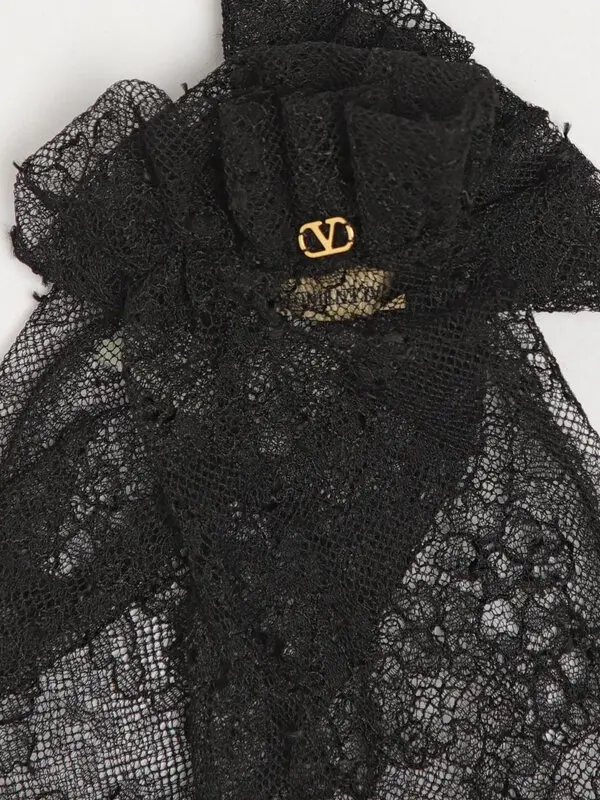 Valentino Garavani Lace Gloves With Floral Embroidery And Metallic Vlogo Signature