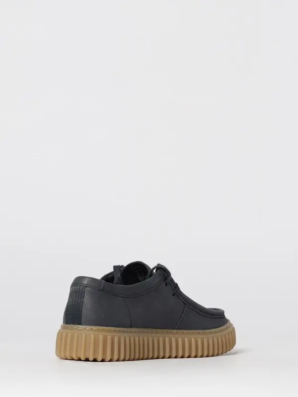 Clarks Torhill Lo Derby In Smooth Leather - Blue