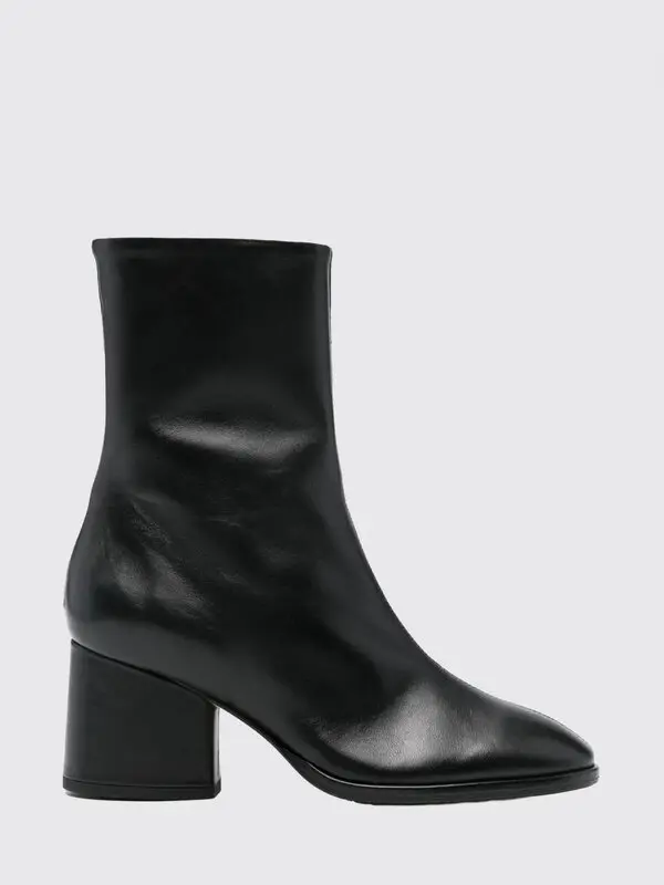 AeydĒ Leather Zip-up Ankle Boots