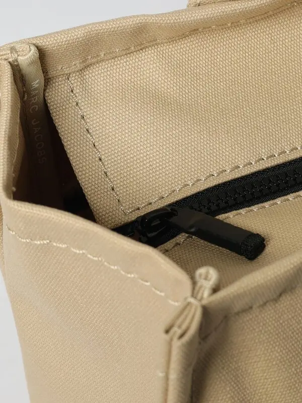 Marc Jacobs Tote Bag Colour