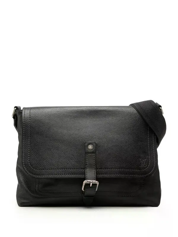 LOUIS VUITTON 2009 Utah Omaha Crossbody Bag
