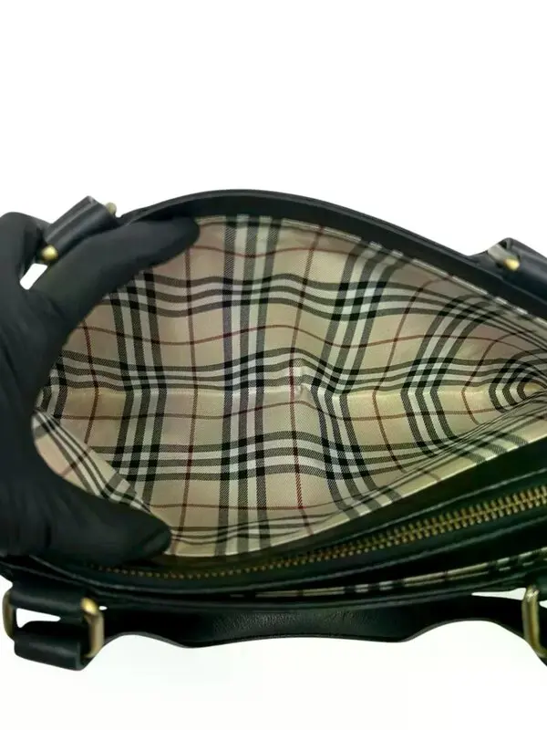 Burberry 2000-2017 Leather Handbag
