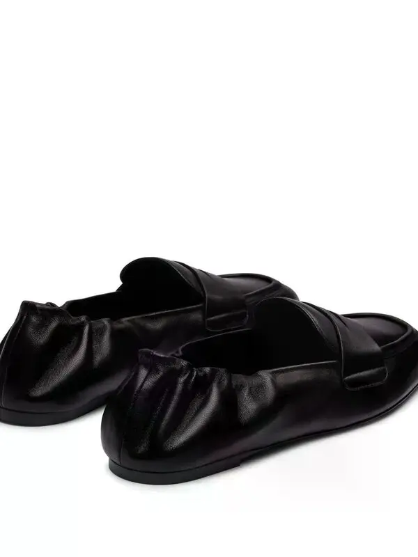 STUART WEITZMAN Bryant Ruched Loafers