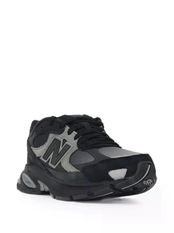 NEW BALANCE 2010 Sneakers