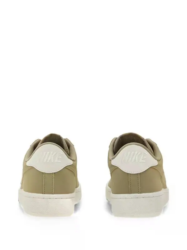 Nike Tennis Classic Sneakers