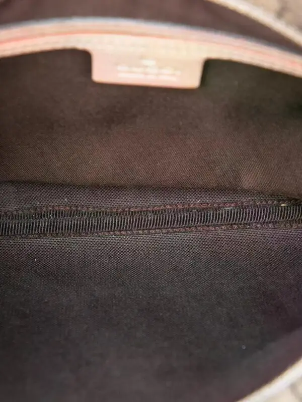 Gucci Gg Supreme Crossbody Bag - Neutrals
