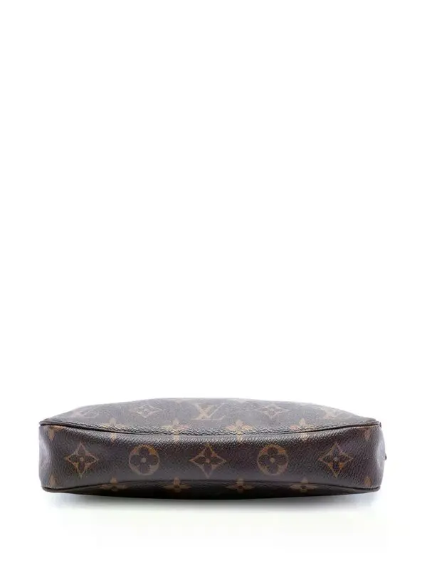 LOUIS VUITTON 2009 Monogram Pochette Accessoires Shoulder Bag
