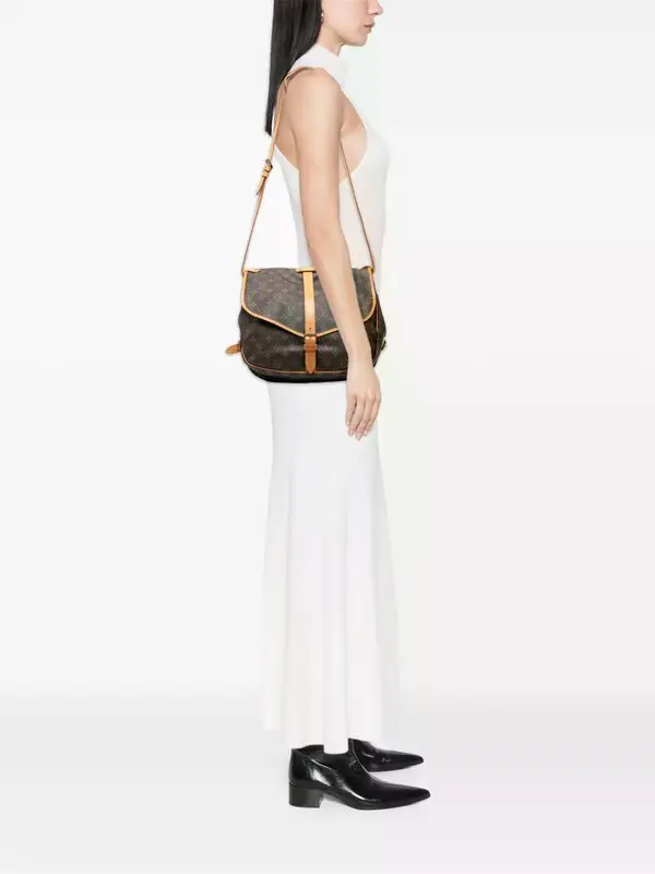 LOUIS VUITTON 1992 Monogram Saumur 35 Crossbody Bag