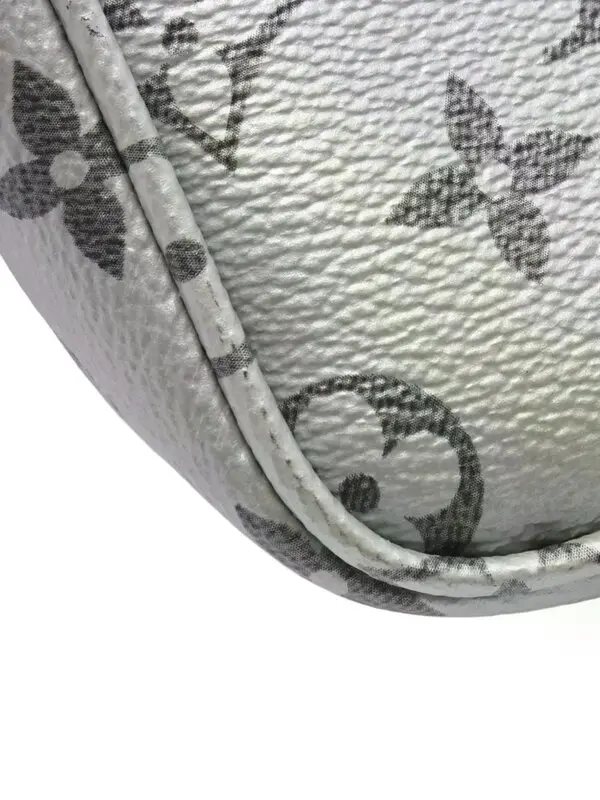 LOUIS VUITTON 2017 Monogram Reflect Outdoor Messenger Pm Bag