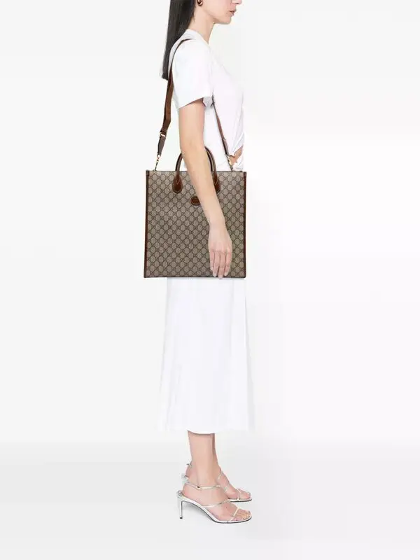Gucci 2016-2026 Medium Gg Supreme Interlocking G Tote Satchel