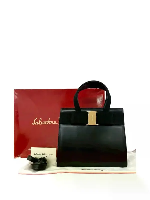 FERRAGAMO 1990-2000 Leather Vara Bow Satchel