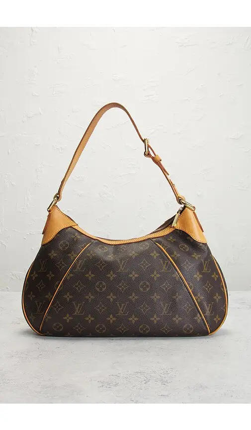 FWRD RENEW Louis Vuitton Monogram Thames Gm Shoulder Bag