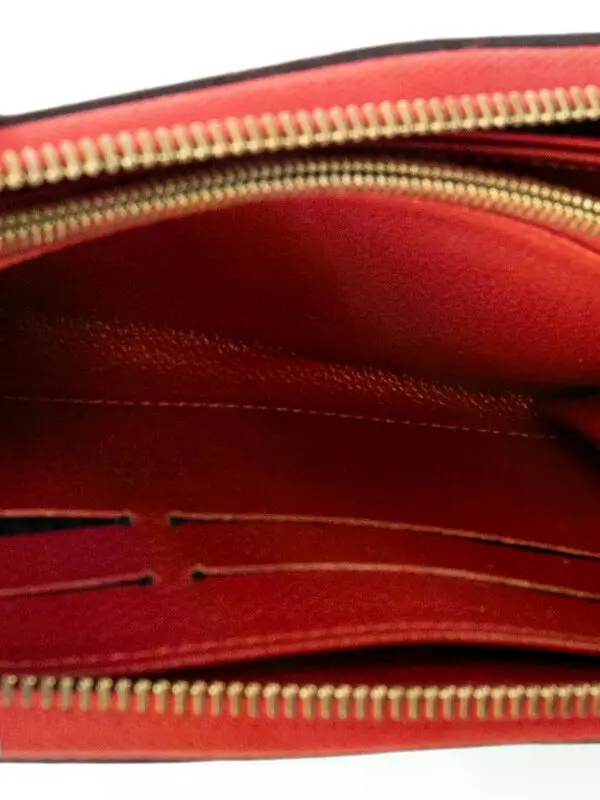 LOUIS VUITTON Zippy Wallet