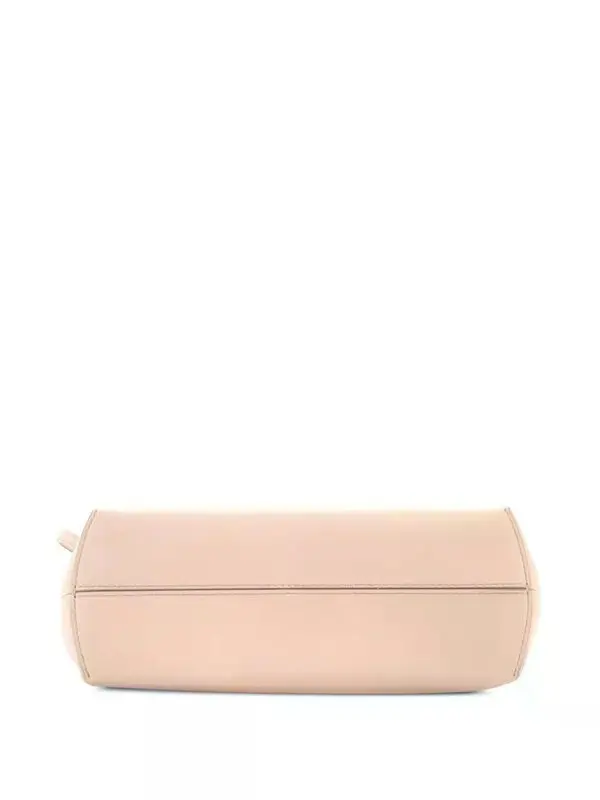 Fendi Leather Small Clutch Bag - Neutrals