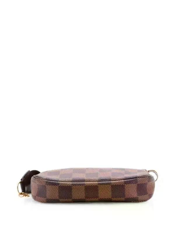 LOUIS VUITTON Pochette Accessoires Damier Clutch Bag