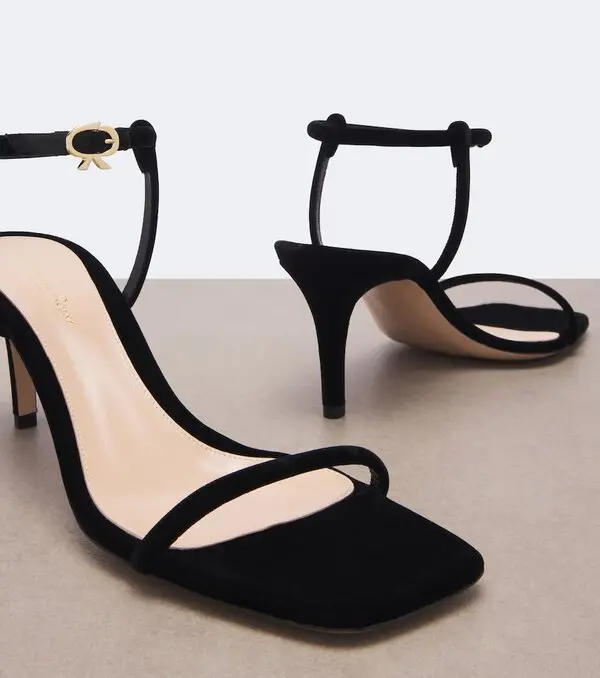 GIANVITO ROSSI Velvet Sandals