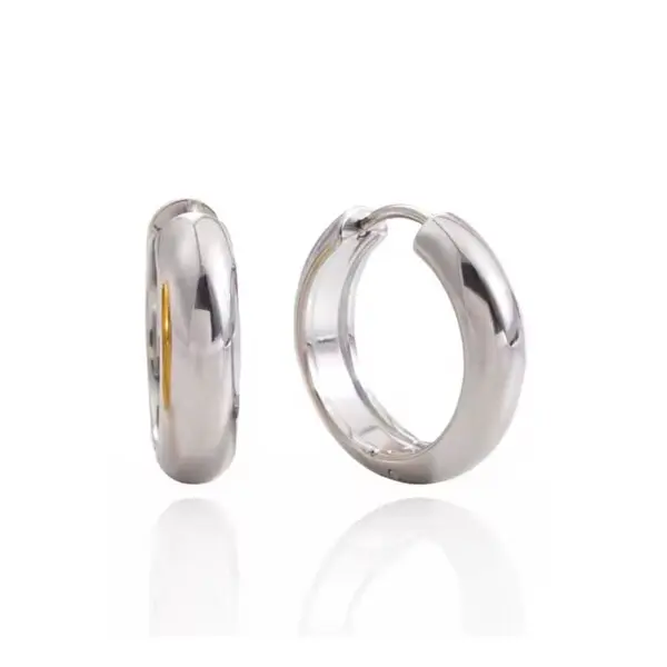 NAZZAR Tube Hoop Earrings