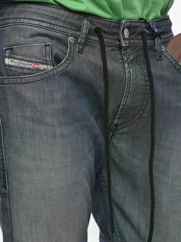 DIESEL® Thommer Jogg Jeans