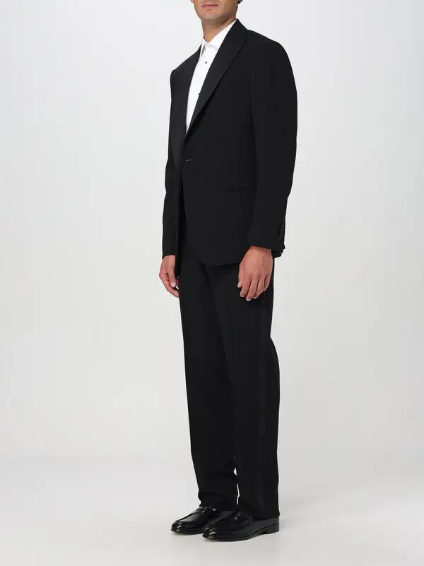 Giorgio Armani Suit Colour