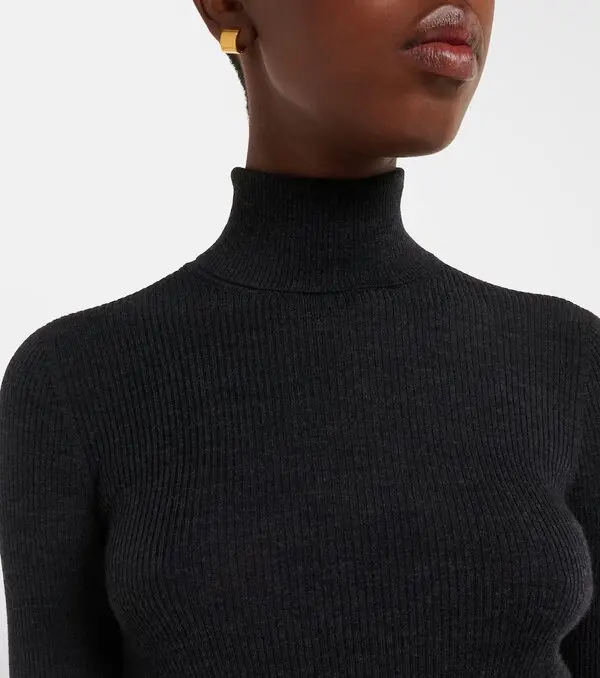Agnona Ribbed Knit Wool, Silk, And Cashmere Turtleneck Sweater