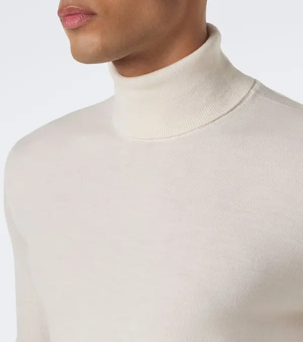 SLOWEAR Virgin Wool Turtleneck Sweater