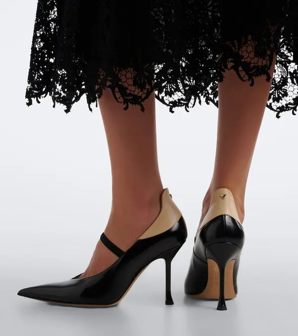 Fendi Leather Pumps
