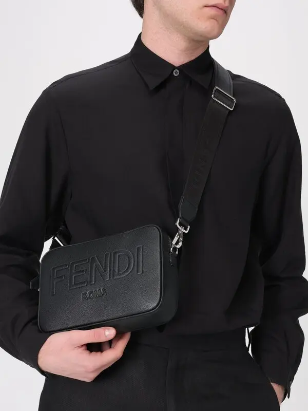 Fendi Shoulder Bag Colour