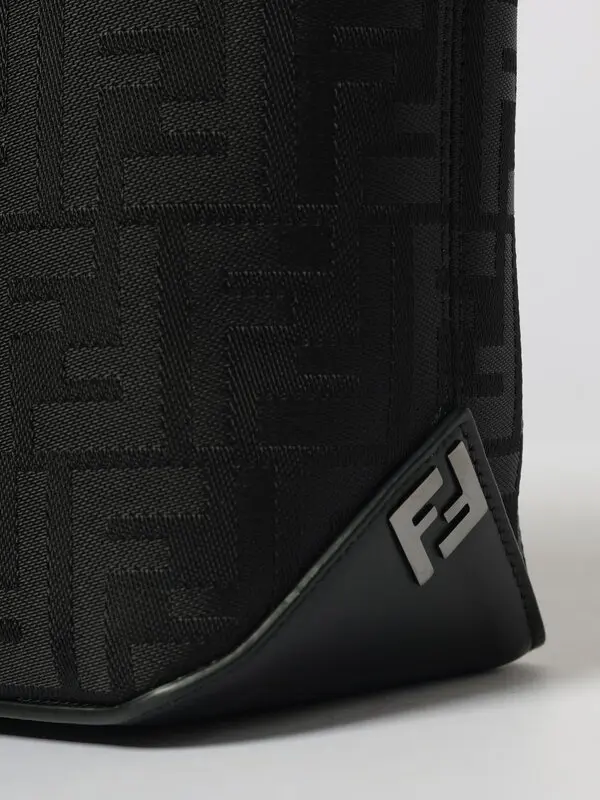 Fendi Shoulder Bag Colour