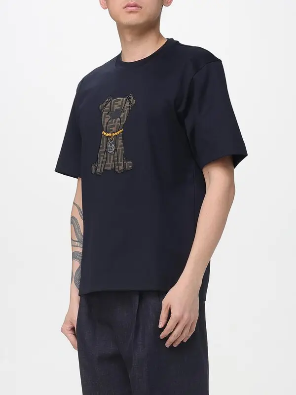 Fendi T-shirt Colour