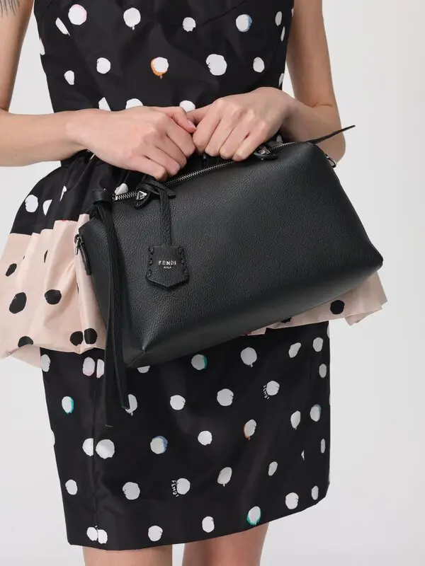 Fendi Handbag Colour - Black